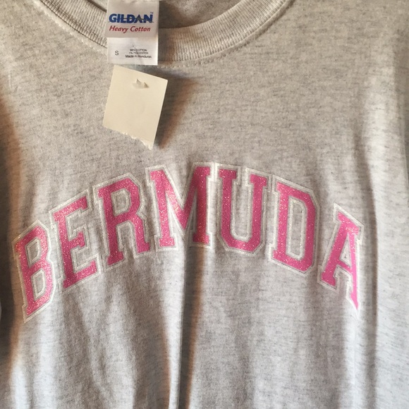 Gildan | Tops | Nwt Bermuda Tee Shirt | Poshmark